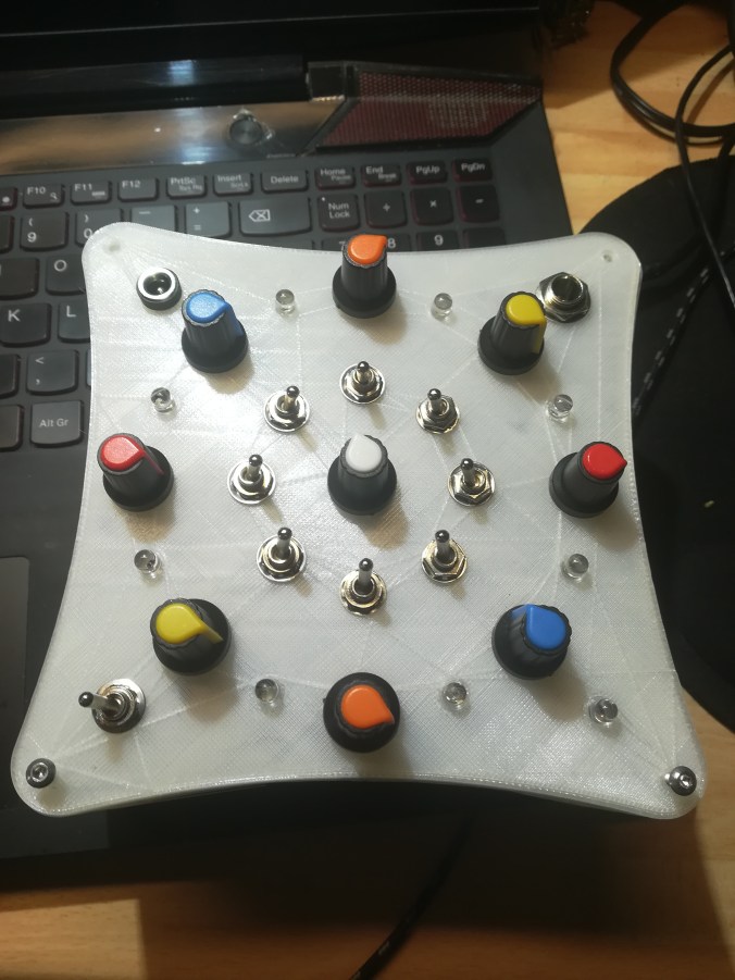 Basic 8 step sequencer – upgrade your Atari Punk Console | Creative